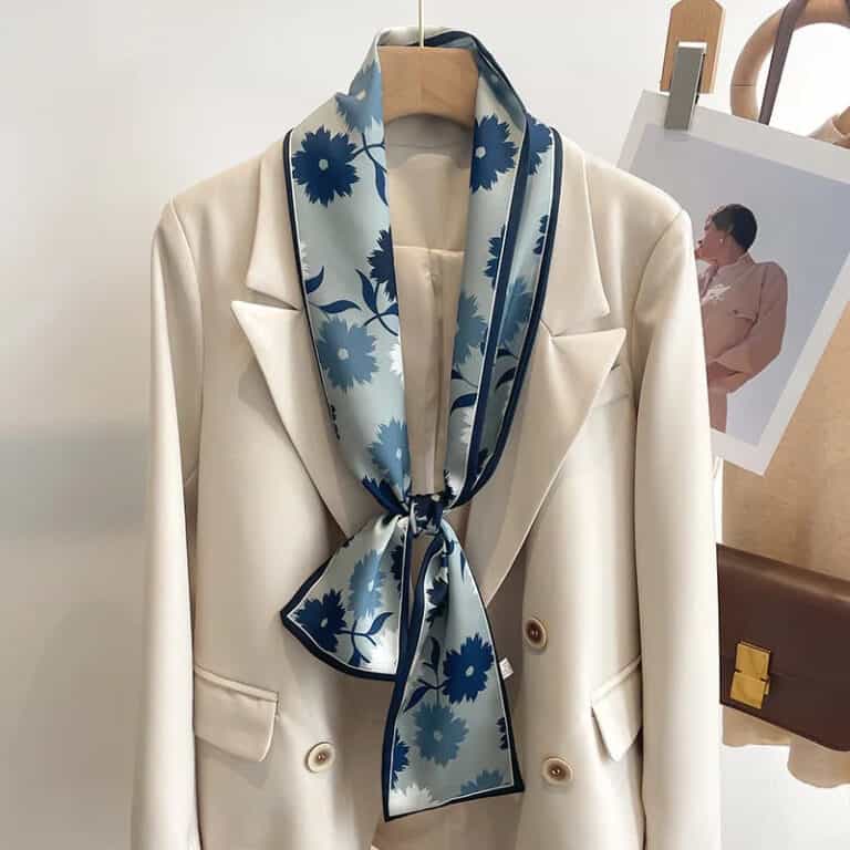 Old Money Scarf